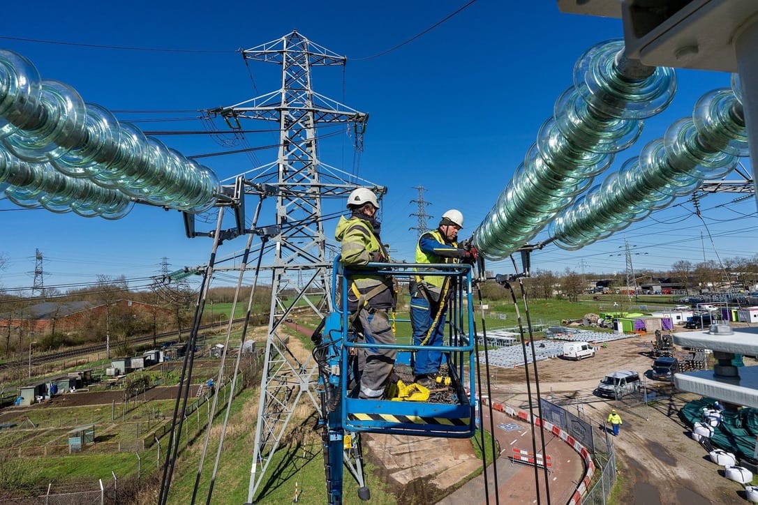 Bouw Hoogspanningsstations - predictIT
